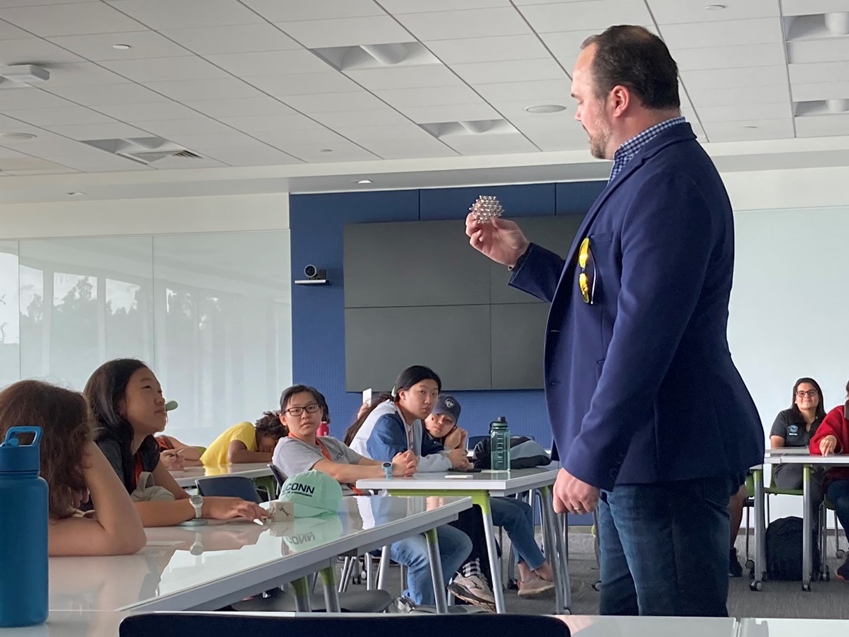 UConn’s SPARK, BRIDGE Summer Campers Visit IPB | UConn Tech Park